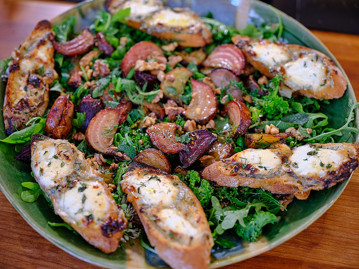 Cook along - Goat’s cheese salad | OXO UK